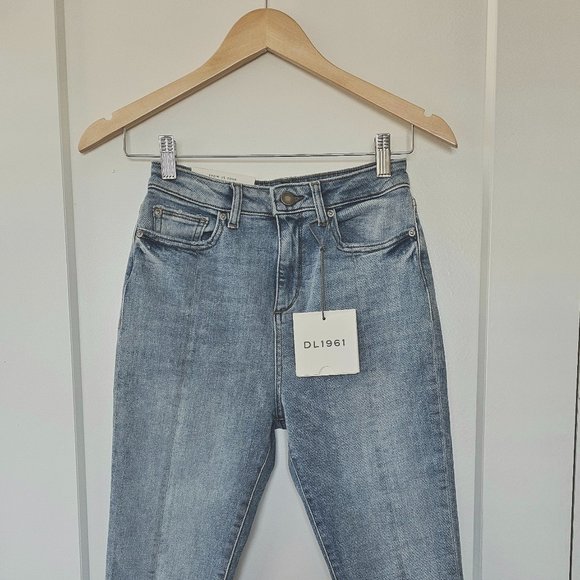 DL1961 | Jeans | Dl961 Chrissy Ultra Highrise In Reeves | Poshmark